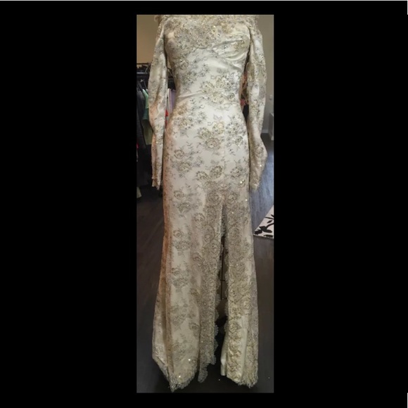 BARACCI | Dresses | Baracci Silkmetallic Lace Crystal Wedding Dress ...